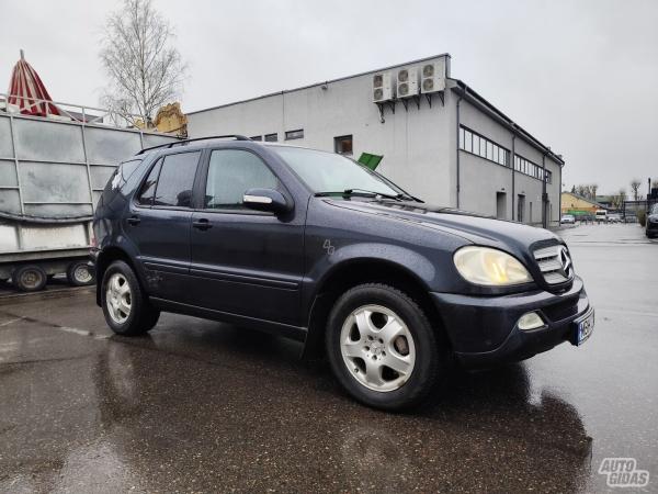 Mercedes-Benz ML 270 2005 in Vilnius, with an engine capacity of 2.70 L and mileage of 388 thousand km for 2550 €, photo 7 on AUTOMOTO.COM.LV