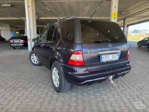 Mercedes-Benz ML 270 2005 in Vilnius, with an engine capacity of 2.70 L and mileage of 271 thousand km for 2700 €, photo 10 on AUTOMOTO.COM.LV