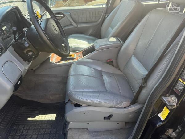Mercedes-Benz ML 270 2005 in Vilnius, with an engine capacity of 2.70 L and mileage of 271 thousand km for 2700 €, photo 10 on AUTOMOTO.COM.LV