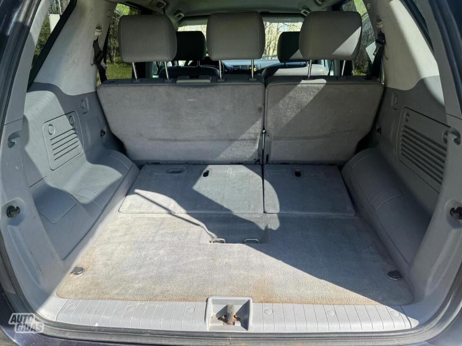 Mercedes-Benz ML 270 2005 in Vilnius, with an engine capacity of 2.70 L and mileage of 271 thousand km for 2700 €, photo 15 on AUTOMOTO.COM.LV
