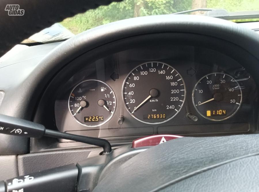Mercedes-Benz ML 270 2005 in Alytus, with an engine capacity of 2.70 L and mileage of 276 thousand km for 3200 €, photo 7 on AUTOMOTO.COM.LV
