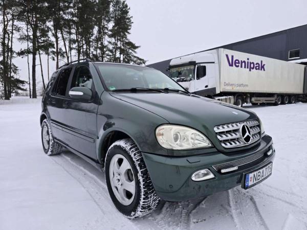 Green Mercedes-Benz ML 270 2003 in Utena, with an engine capacity of 2.70 L and mileage of 308 thousand km for 3999 €, photo 6 on AUTOMOTO.COM.LV