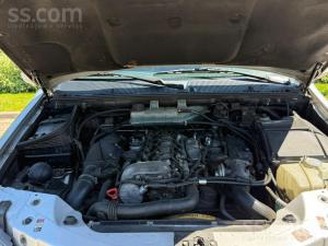 Pelēks Mercedes-Benz ML 270 2002 Rīga, ar dzinēja tilpumu 2.70 L un nobraukumu 249 tūkst. km par 3700 €, foto 15 vietnē AUTOMOTO.COM.LV