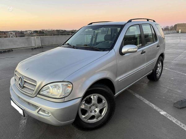 Grey Mercedes-Benz ML 270 2004 in Vilnius, with an engine capacity of 2.70 L and mileage of 280 thousand km for 2850 €, photo 2 on AUTOMOTO.COM.LV