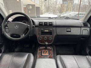 Grey Mercedes-Benz ML 270 2005 in Vilnius, with an engine capacity of 2.70 L and mileage of 260 thousand km for 2950 €, photo 16 on AUTOMOTO.COM.LV