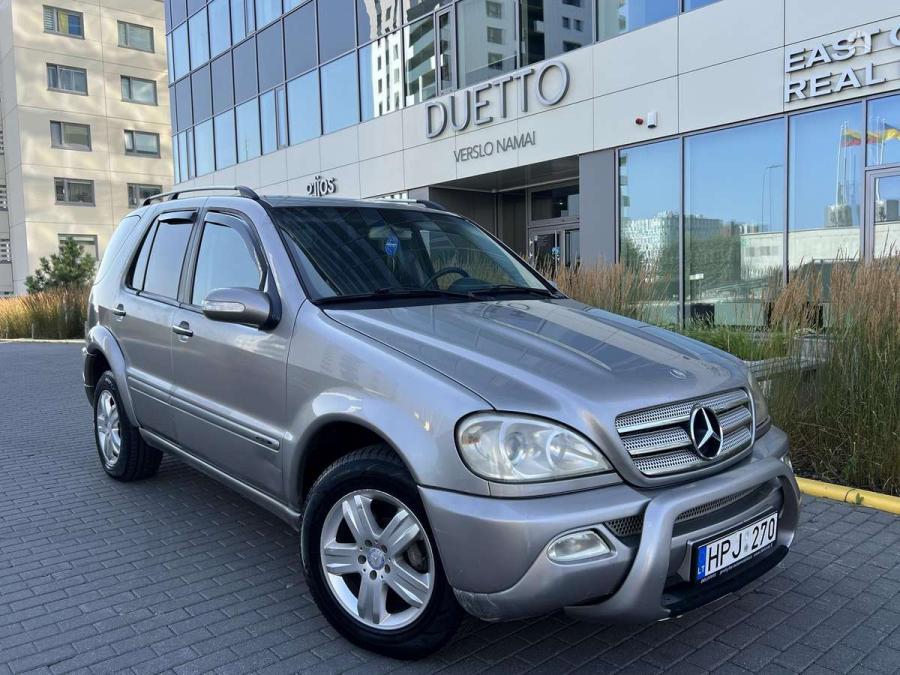 Pelēks Mercedes-Benz ML 270 2005 Viļņa, ar dzinēja tilpumu 2.70 L un nobraukumu 318 tūkst. km par 2250 €, foto 14 vietnē AUTOMOTO.COM.LV