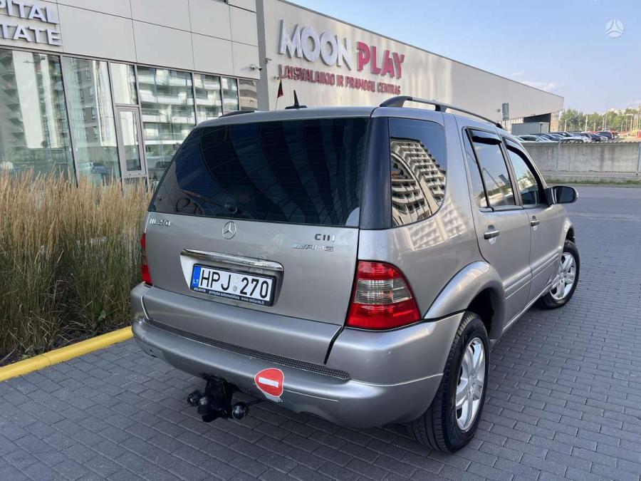 Pelēks Mercedes-Benz ML 270 2005 Viļņa, ar dzinēja tilpumu 2.70 L un nobraukumu 318 tūkst. km par 2250 €, foto 16 vietnē AUTOMOTO.COM.LV