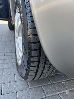 Pelēks Mercedes-Benz ML 270 2005 Viļņa, ar dzinēja tilpumu 2.70 L un nobraukumu 318 tūkst. km par 2250 €, foto 18 vietnē AUTOMOTO.COM.LV