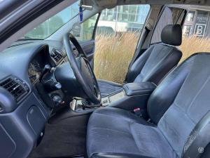 Pelēks Mercedes-Benz ML 270 2005 Viļņa, ar dzinēja tilpumu 2.70 L un nobraukumu 318 tūkst. km par 2250 €, foto 24 vietnē AUTOMOTO.COM.LV