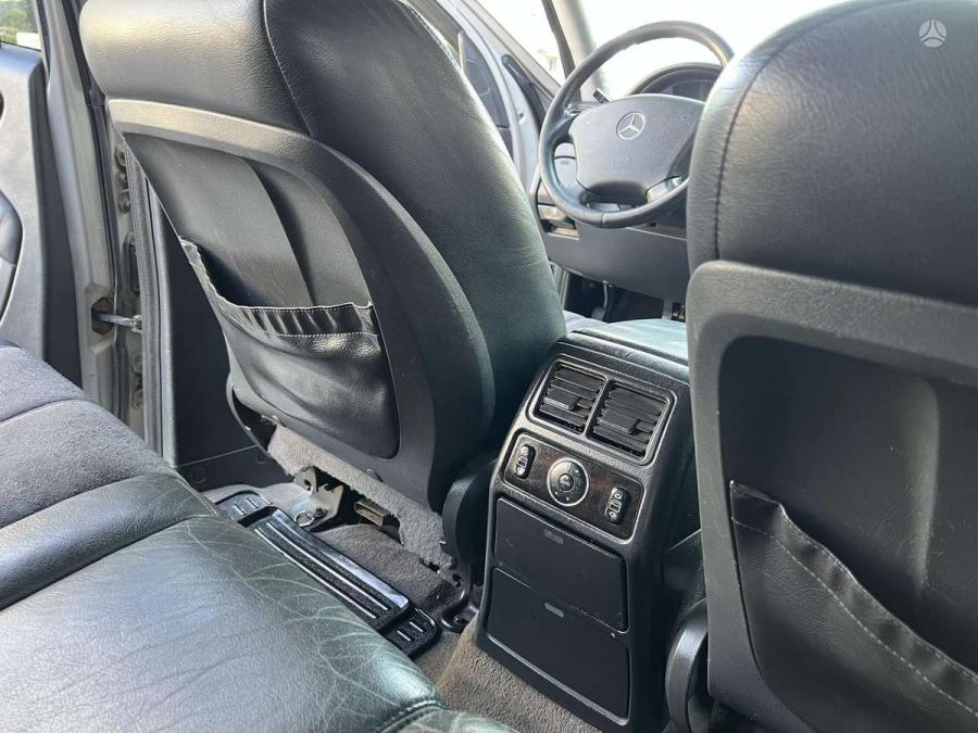 Pelēks Mercedes-Benz ML 270 2005 Viļņa, ar dzinēja tilpumu 2.70 L un nobraukumu 318 tūkst. km par 2250 €, foto 34 vietnē AUTOMOTO.COM.LV