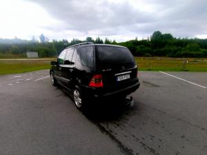 Mercedes-Benz ML 270 2005 Kohtla-Jerve, ar dzinēja tilpumu 2.70 L un nobraukumu 240 tūkst. km par 2800 €, foto 6 vietnē AUTOMOTO.COM.LV
