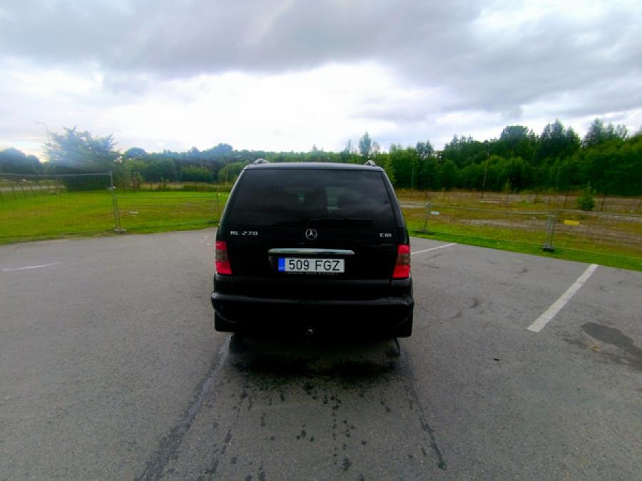 Mercedes-Benz ML 270 2005 Kohtla-Jerve, ar dzinēja tilpumu 2.70 L un nobraukumu 240 tūkst. km par 2800 €, foto 7 vietnē AUTOMOTO.COM.LV