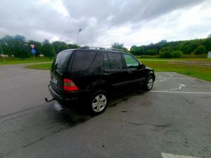 Mercedes-Benz ML 270 2005 Kohtla-Jerve, ar dzinēja tilpumu 2.70 L un nobraukumu 240 tūkst. km par 2800 €, foto 18 vietnē AUTOMOTO.COM.LV
