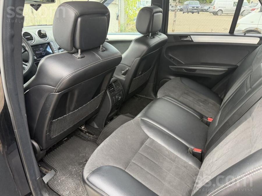 Melns Mercedes-Benz ML 280 2006 Rēzekne, ar dzinēja tilpumu 3.00 L un nobraukumu 0 tūkst. km par 3650 €, foto 10 vietnē AUTOMOTO.COM.LV