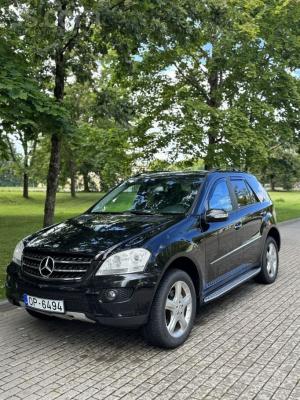 Black Mercedes-Benz ML 280 2006 in Rezekne, with an engine capacity of 3.00 L and mileage of 305 thousand km for 3750 €, photo 6 on AUTOMOTO.COM.LV
