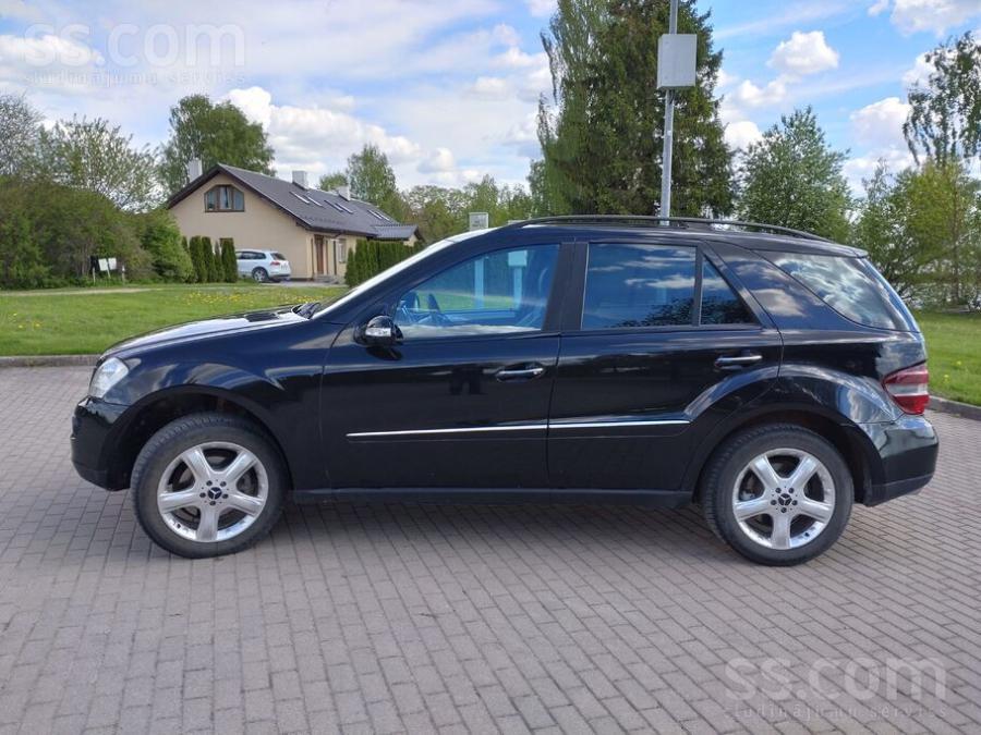 Melns Mercedes-Benz ML 280 2007 Ogre, ar dzinēja tilpumu 3.00 L un nobraukumu 319 tūkst. km par 6500 €, foto 3 vietnē AUTOMOTO.COM.LV