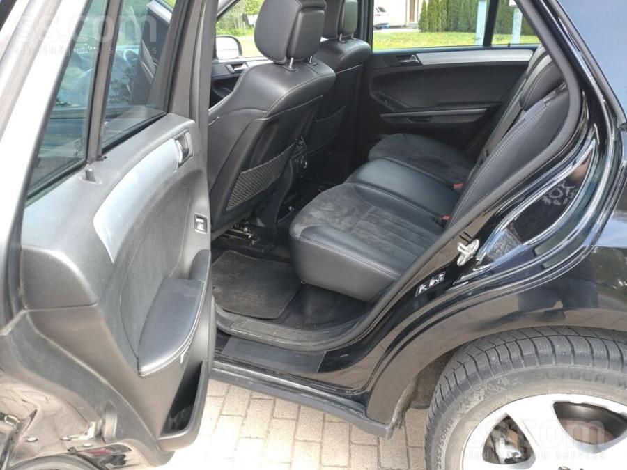 Melns Mercedes-Benz ML 280 2007 Ogre, ar dzinēja tilpumu 3.00 L un nobraukumu 319 tūkst. km par 6500 €, foto 9 vietnē AUTOMOTO.COM.LV
