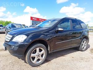 Black Mercedes-Benz ML 280 2007 in Daugavpils, with an engine capacity of 3.00 L and mileage of 0 thousand km for 4950 €, photo 5 on AUTOMOTO.COM.LV