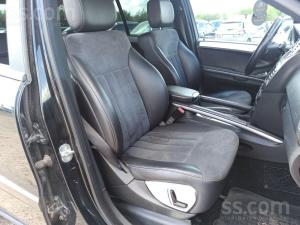 Black Mercedes-Benz ML 280 2007 in Daugavpils, with an engine capacity of 3.00 L and mileage of 0 thousand km for 4950 €, photo 17 on AUTOMOTO.COM.LV