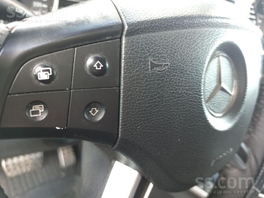 Black Mercedes-Benz ML 280 2007 in Daugavpils, with an engine capacity of 3.00 L and mileage of 0 thousand km for 4950 €, photo 23 on AUTOMOTO.COM.LV