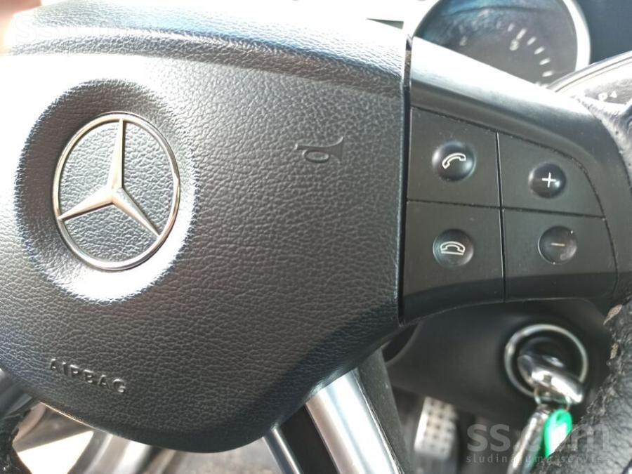 Black Mercedes-Benz ML 280 2007 in Daugavpils, with an engine capacity of 3.00 L and mileage of 0 thousand km for 4950 €, photo 24 on AUTOMOTO.COM.LV