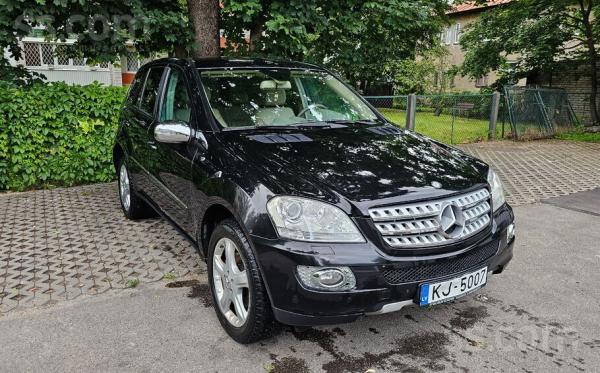 Melns Mercedes-Benz ML 280 2007 Rīga, ar dzinēja tilpumu 3.00 L un nobraukumu 306 tūkst. km par 4800 €, foto 2 vietnē AUTOMOTO.COM.LV