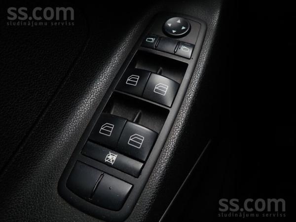 Black Mercedes-Benz ML 280 2007 in Liepaja, with an engine capacity of 3.00 L and mileage of 264 thousand km for 4950 €, photo 9 on AUTOMOTO.COM.LV