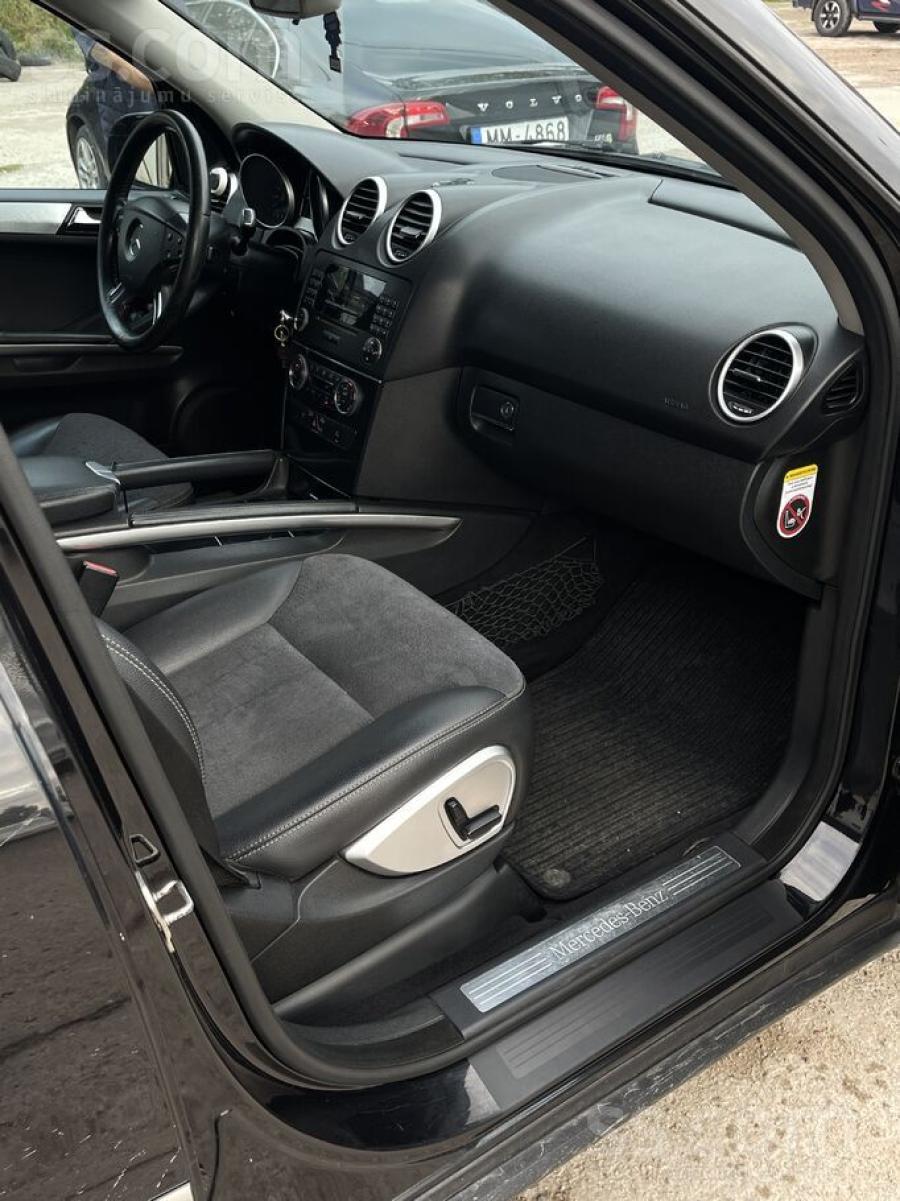 Melns Mercedes-Benz ML 280 2007 Liepāja, ar dzinēja tilpumu 3.00 L un nobraukumu 260 tūkst. km par 4950 €, foto 8 vietnē AUTOMOTO.COM.LV