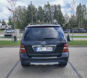 Melns Mercedes-Benz ML 280 2008 Rīga, ar dzinēja tilpumu 2.80 L un nobraukumu 279 tūkst. km par 6300 €, foto 17 vietnē AUTOMOTO.COM.LV
