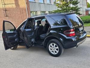 Melns Mercedes-Benz ML 280 2008 Jēkabpils, ar dzinēja tilpumu 3.00 L un nobraukumu 299 tūkst. km par 5000 €, foto 19 vietnē AUTOMOTO.COM.LV