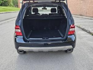 Melns Mercedes-Benz ML 280 2008 Jēkabpils, ar dzinēja tilpumu 3.00 L un nobraukumu 299 tūkst. km par 5000 €, foto 21 vietnē AUTOMOTO.COM.LV