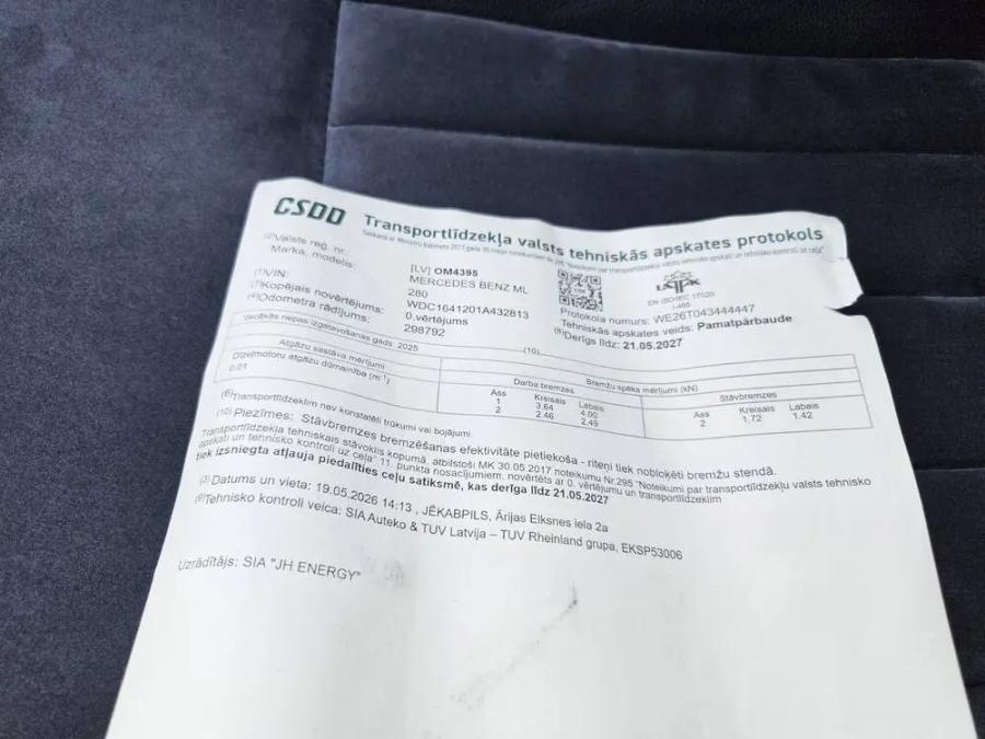 Melns Mercedes-Benz ML 280 2008 Jēkabpils, ar dzinēja tilpumu 3.00 L un nobraukumu 299 tūkst. km par 5000 €, foto 35 vietnē AUTOMOTO.COM.LV
