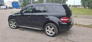 Melns Mercedes-Benz ML 280 2008 Rīga, ar dzinēja tilpumu 3.00 L un nobraukumu 0 tūkst. km par 6500 €, foto 3 vietnē AUTOMOTO.COM.LV