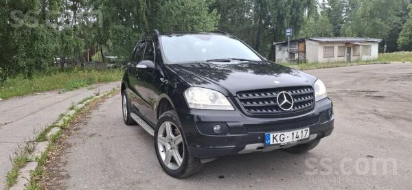 Black Mercedes-Benz ML 280 2008 in Riga, with an engine capacity of 3.00 L and mileage of 0 thousand km for 6500 €, photo 4 on AUTOMOTO.COM.LV