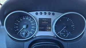 Melns Mercedes-Benz ML 280 2008 Viļņa, ar dzinēja tilpumu 3.00 L un nobraukumu 374 tūkst. km par 4599 €, foto 13 vietnē AUTOMOTO.COM.LV