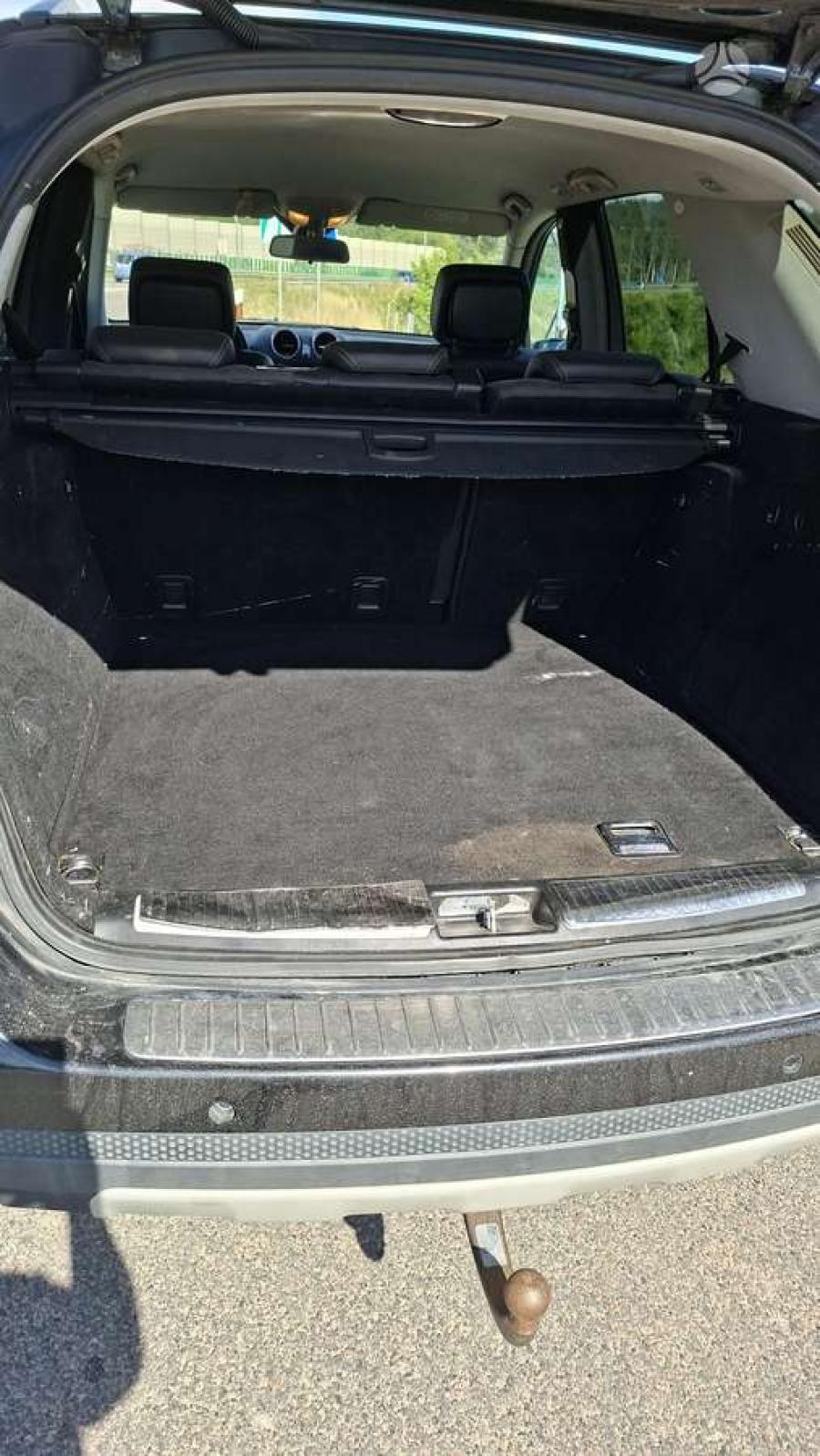 Melns Mercedes-Benz ML 280 2008 Viļņa, ar dzinēja tilpumu 3.00 L un nobraukumu 374 tūkst. km par 4599 €, foto 15 vietnē AUTOMOTO.COM.LV