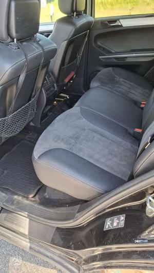 Melns Mercedes-Benz ML 280 2008 Viļņa, ar dzinēja tilpumu 3.00 L un nobraukumu 374 tūkst. km par 4599 €, foto 16 vietnē AUTOMOTO.COM.LV
