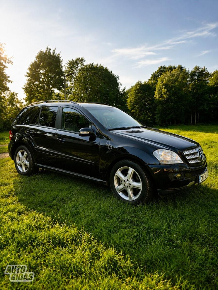 Melns Mercedes-Benz ML 280 2008 Plungė, ar dzinēja tilpumu 2.80 L un nobraukumu 357 tūkst. km par 5600 €, foto 4 vietnē AUTOMOTO.COM.LV