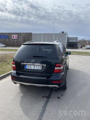 Melns Mercedes-Benz ML 280 2009 Rīga, ar dzinēja tilpumu 3.00 L un nobraukumu 292 tūkst. km par 6700 €, foto 6 vietnē AUTOMOTO.COM.LV