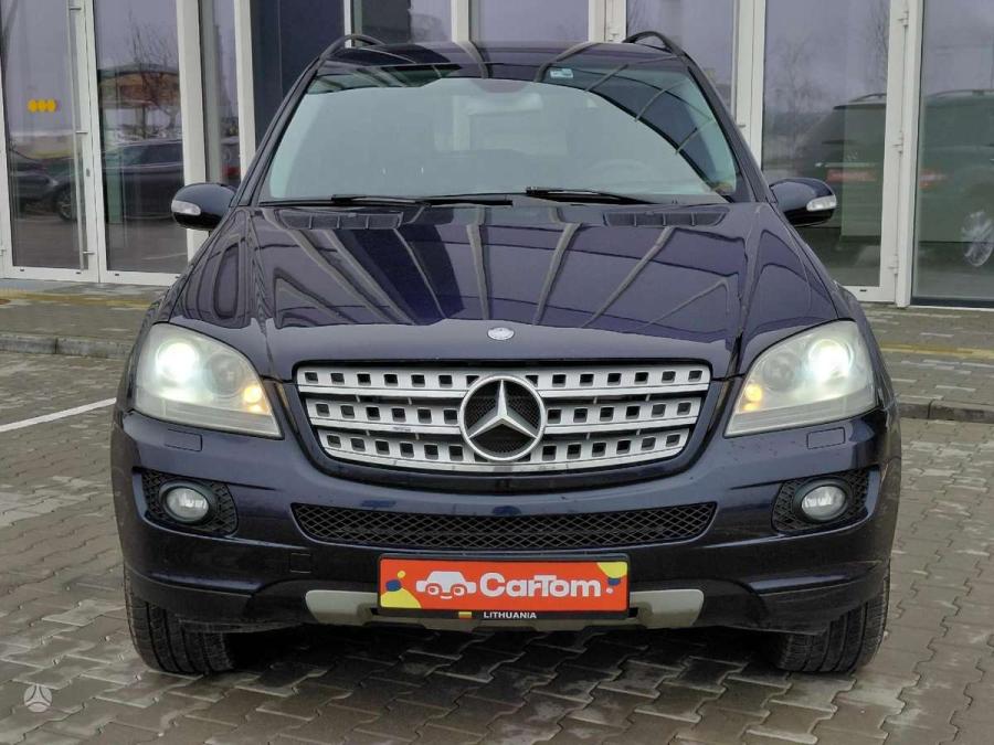 Zils Mercedes-Benz ML 280 2006 Viļņa, ar dzinēja tilpumu 2.99 L un nobraukumu 319 tūkst. km par 6600 €, foto 2 vietnē AUTOMOTO.COM.LV