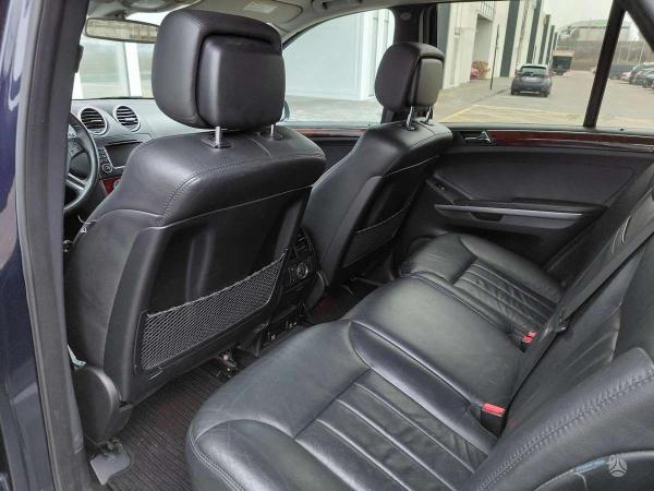 Blue Mercedes-Benz ML 280 2006 in Vilnius, with an engine capacity of 2.99 L and mileage of 319 thousand km for 4500 €, photo 9 on AUTOMOTO.COM.LV