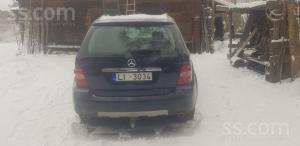 Blue Mercedes-Benz ML 280 2007 in Ogre, with an engine capacity of 3.00 L and mileage of 315 thousand km for 6000 €, photo 6 on AUTOMOTO.COM.LV