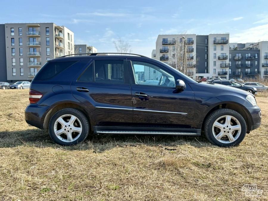 Zils Mercedes-Benz ML 280 2007 Viļņa, ar dzinēja tilpumu 3.00 L un nobraukumu 232 tūkst. km par 4900 €, foto 1 vietnē AUTOMOTO.COM.LV