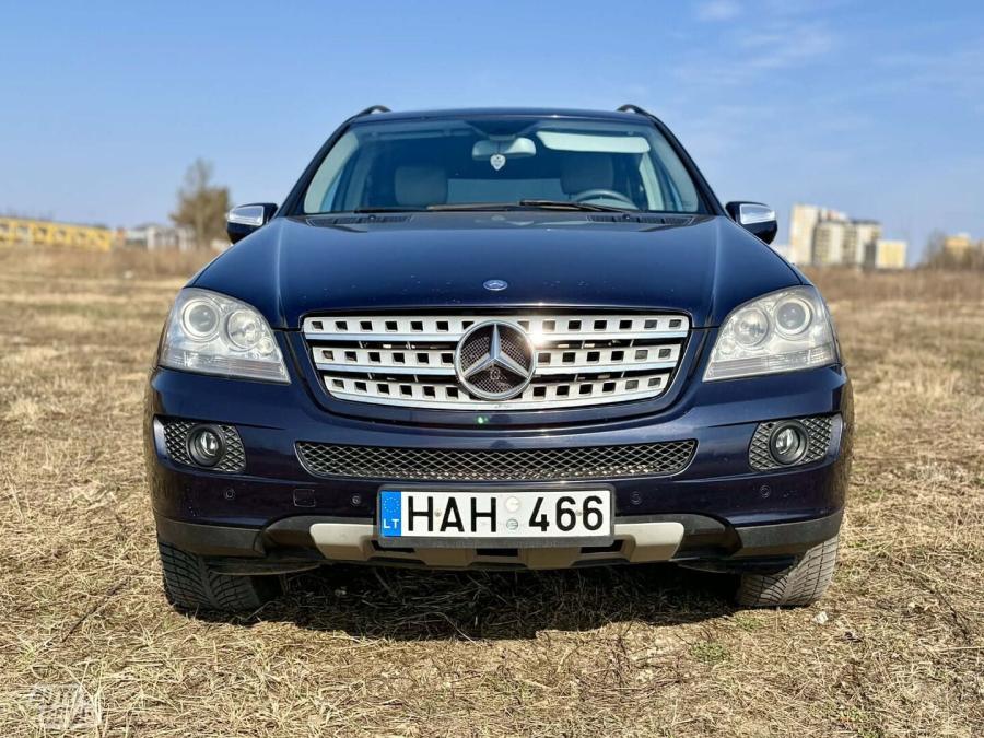 Zils Mercedes-Benz ML 280 2007 Viļņa, ar dzinēja tilpumu 3.00 L un nobraukumu 232 tūkst. km par 4900 €, foto 4 vietnē AUTOMOTO.COM.LV