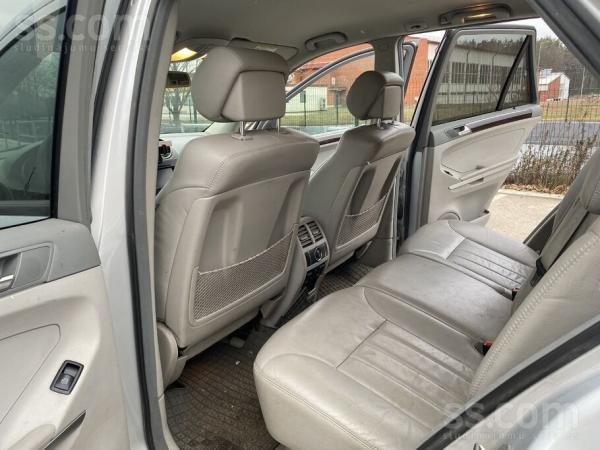 Mercedes-Benz ML 280 2006 Rīga, ar dzinēja tilpumu 3.00 L un nobraukumu 311 tūkst. km par 3300 €, foto 7 vietnē AUTOMOTO.COM.LV