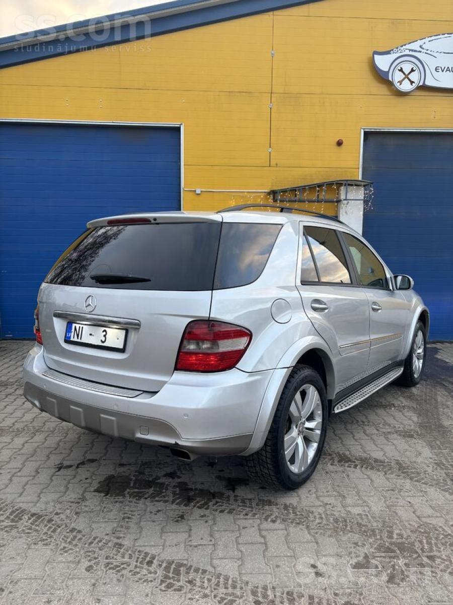 Mercedes-Benz ML 280 2006 Balvi, ar dzinēja tilpumu 3.20 L un nobraukumu 415 tūkst. km par 6300 €, foto 4 vietnē AUTOMOTO.COM.LV