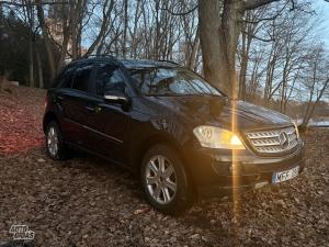 Mercedes-Benz ML 280 2006 in Vilnius, with an engine capacity of 3.00 L and mileage of 312 thousand km for 4800 €, photo  on AUTOMOTO.COM.LV