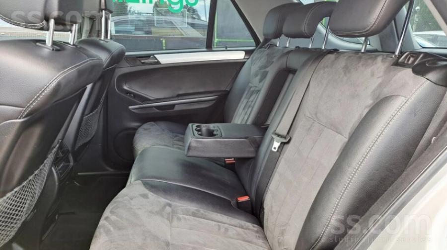 Mercedes-Benz ML 280 2006 Rīga, ar dzinēja tilpumu 3.00 L un nobraukumu 400 tūkst. km par 3900 €, foto 21 vietnē AUTOMOTO.COM.LV