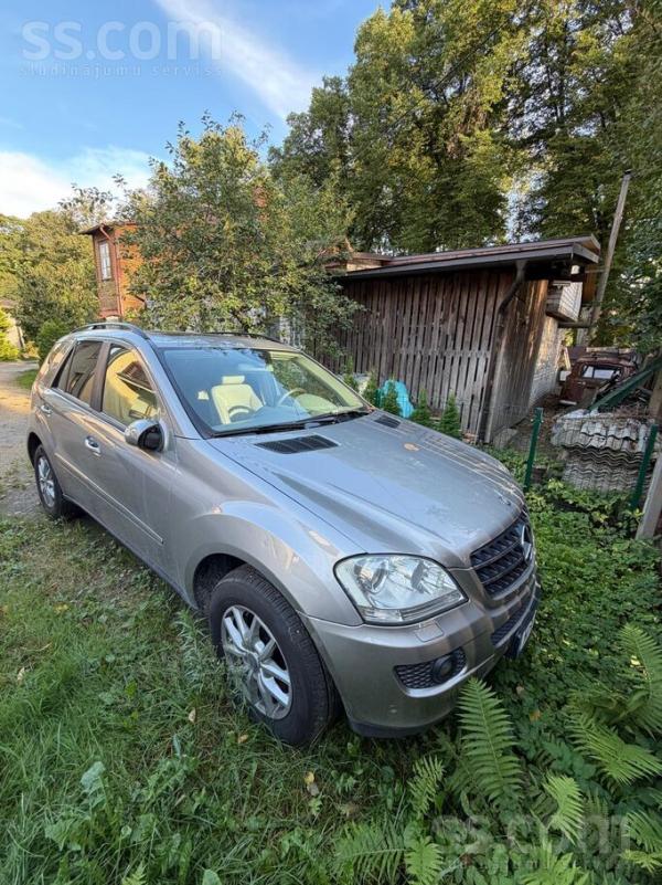 Mercedes-Benz ML 280 2006 Rīga, ar dzinēja tilpumu 3.00 L un nobraukumu 220 tūkst. km par 4300 €, foto 9 vietnē AUTOMOTO.COM.LV