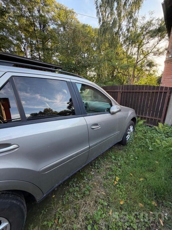 Mercedes-Benz ML 280 2006 Rīga, ar dzinēja tilpumu 3.00 L un nobraukumu 220 tūkst. km par 4300 €, foto 10 vietnē AUTOMOTO.COM.LV
